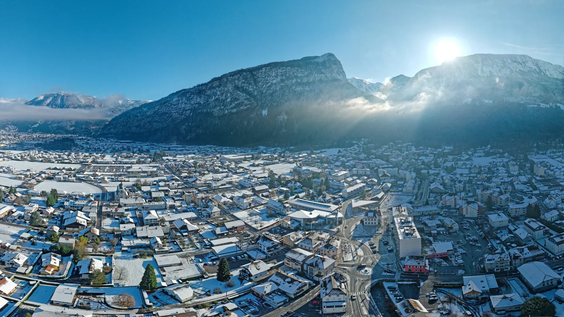 Scionzier - Cluses Arve & mountains